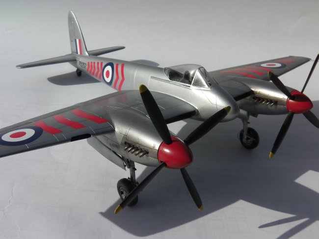 1/48 Classic Airframes De Havilland HORNET Mk1 by Bernard LAPEYRIE