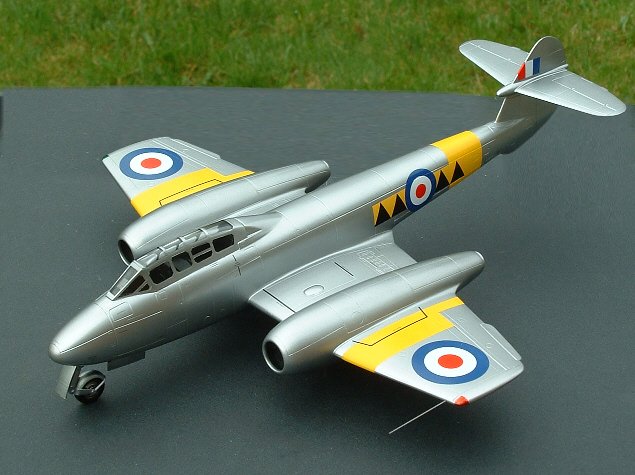 1/48 Gloster Meteor T7 by Dean Large
